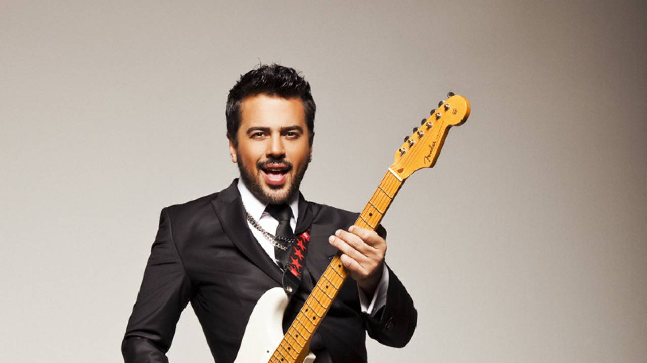 Emre Altuğ - Visit Belek